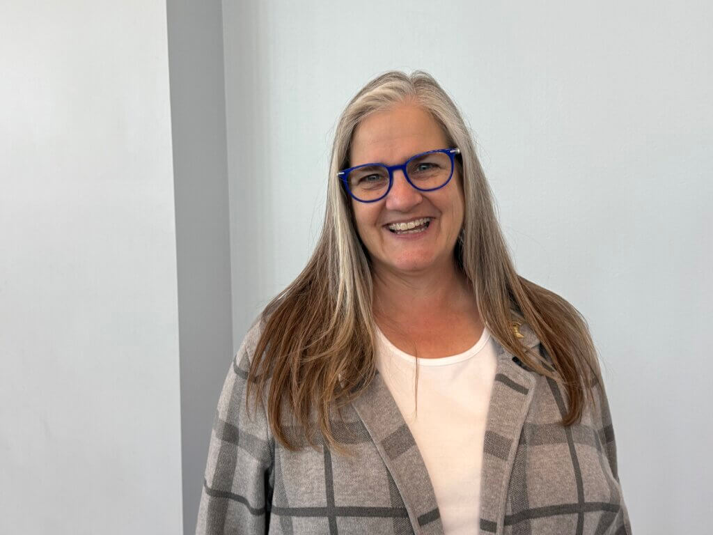 Olson Carolyn 26 | Red River Farm Network